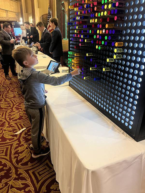 Giant Interactive Light Wall, Mini Giant Interactive Light Wall ...