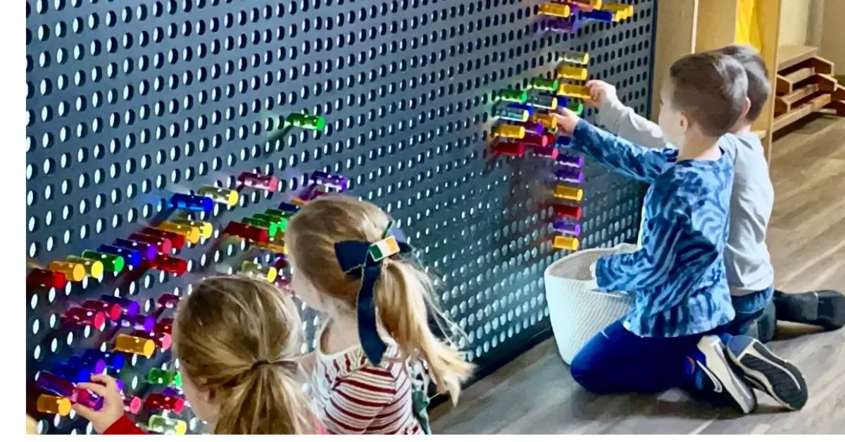 interactive light wall - Sensify, World’s Biggest Interactive Light Walls